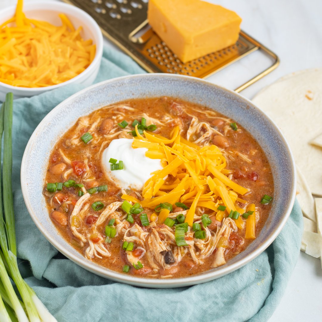 Slow Cooker "Chicken Fajita" Soup with Pinto Beans, Cheese, Sour Cream ...