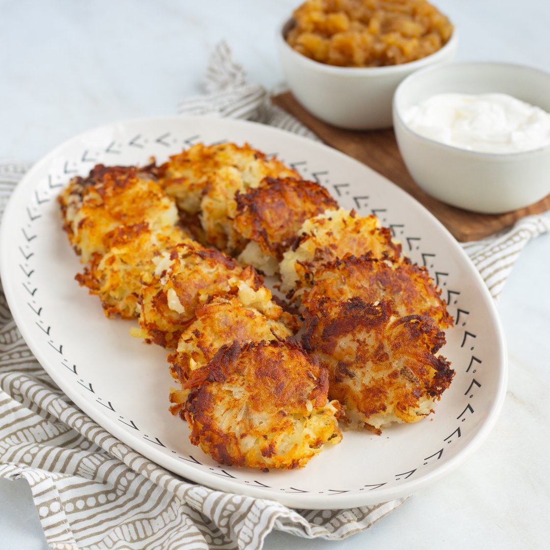 Potato Latkes with Homemade Applesauce & Sour Cream | Safeway