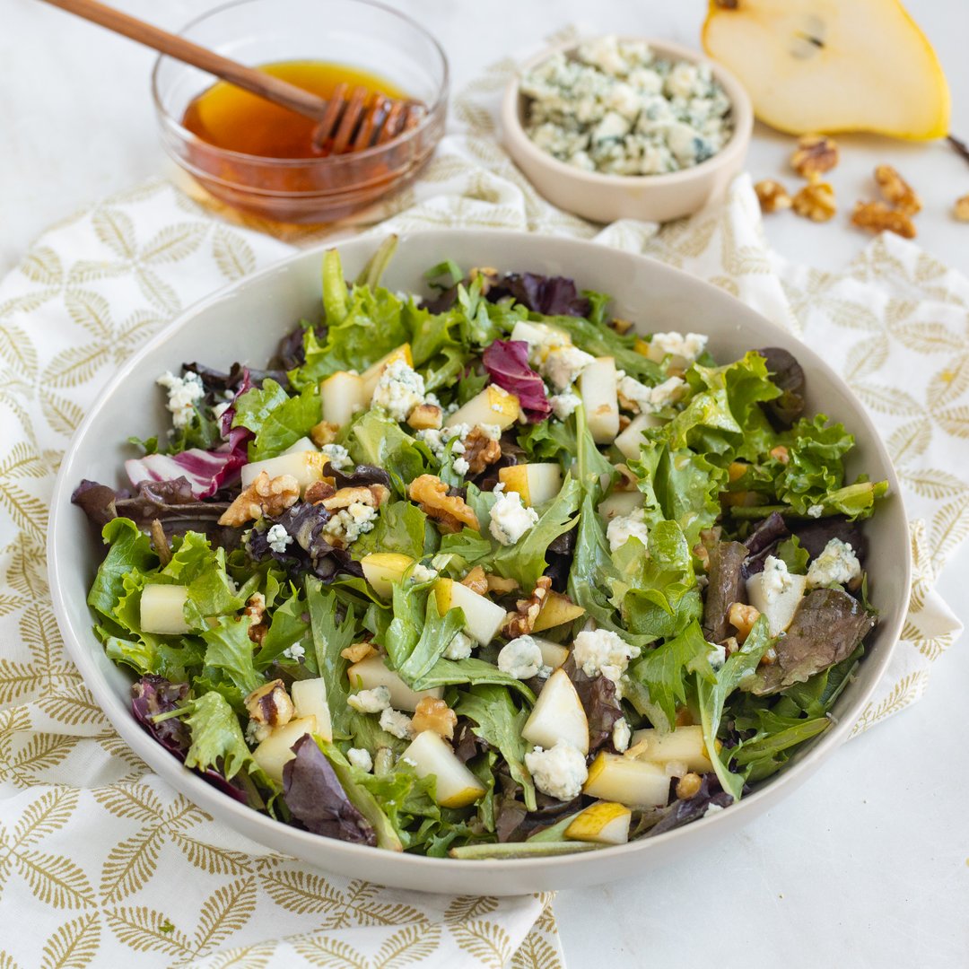Mixed Greens Side Salad with Pears, Walnuts, Blue Cheese & Honey ...