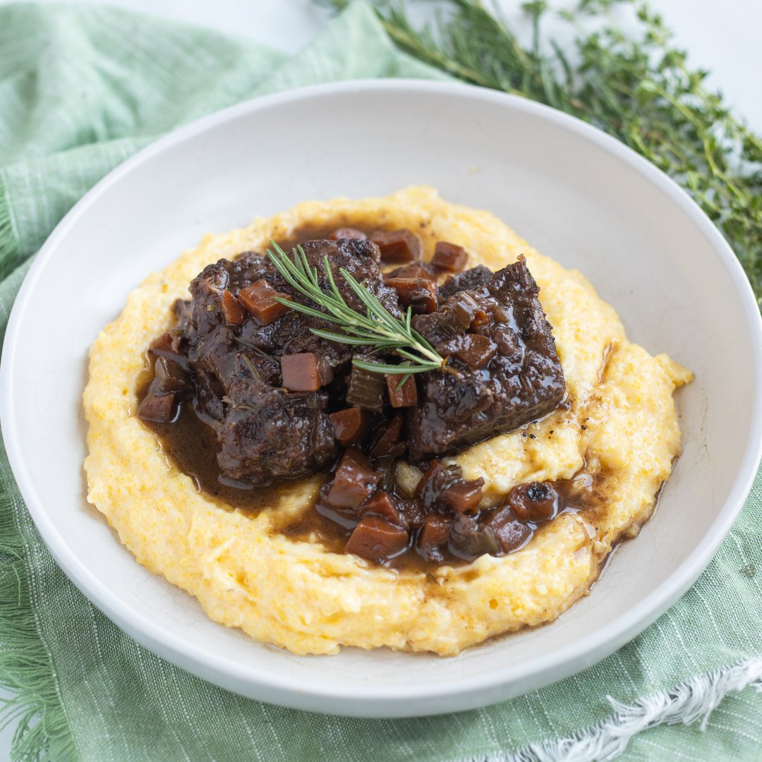 Braised Short Ribs with Creamy Parmesan Polenta | Safeway