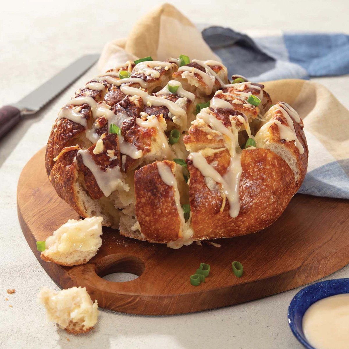 Cheesy Garlic Pull Apart Bread by Best Foods® and Hellmann's® | Safeway