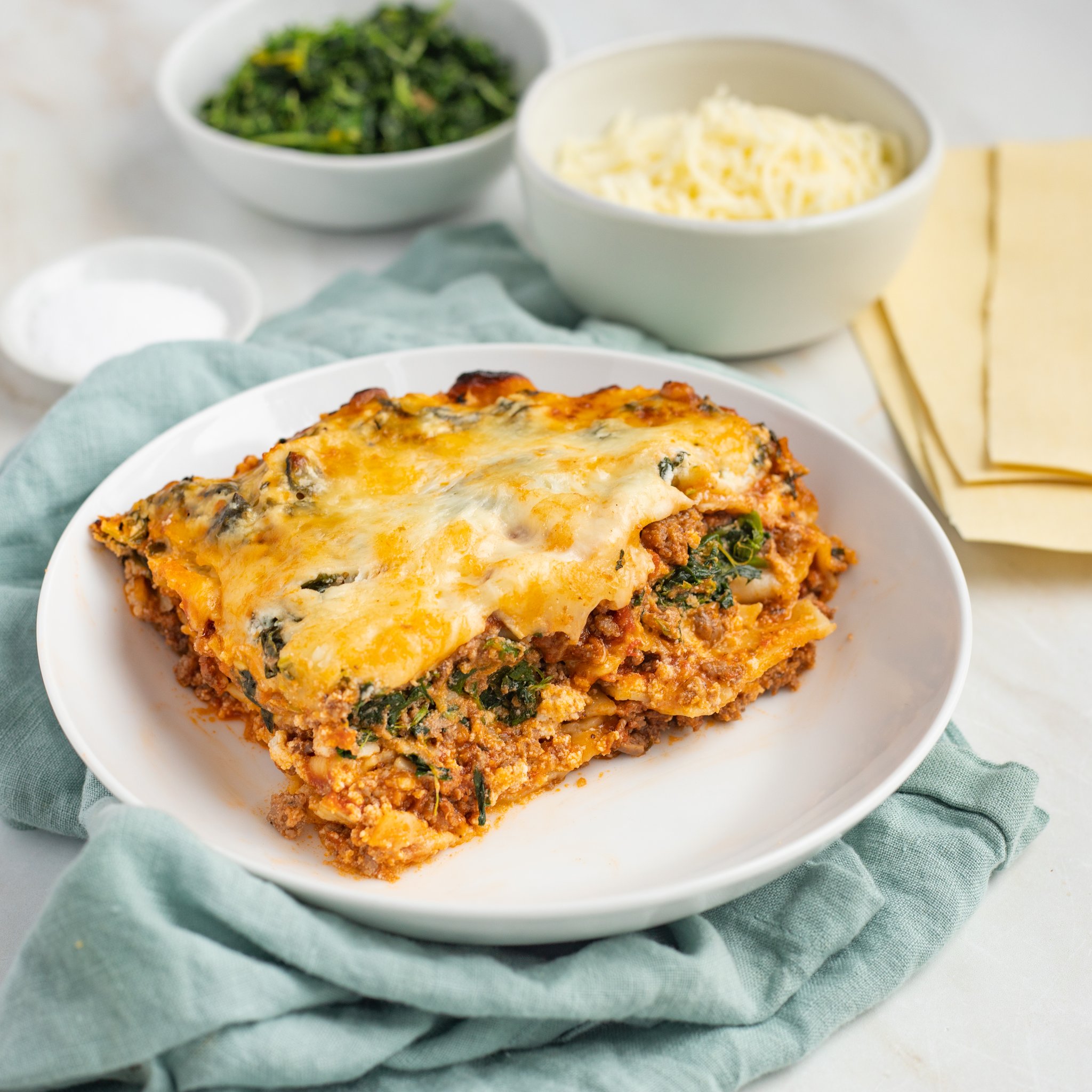 Slow Cooker Cheesy Beef Lasagna with Ricotta & Spinach | Albertsons