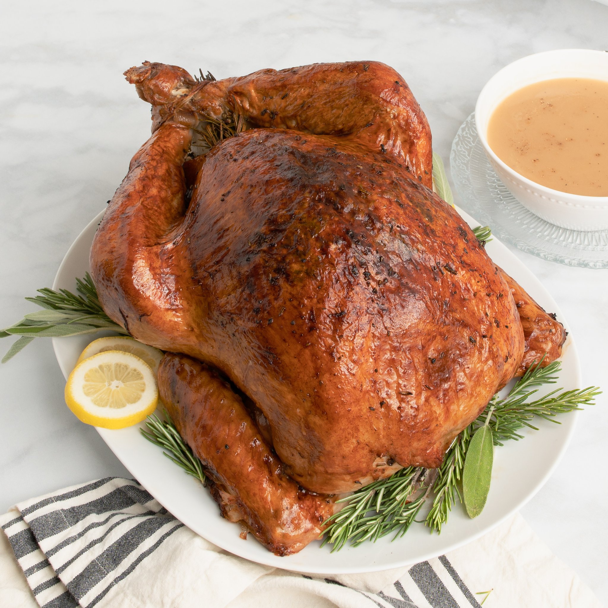 Harvest Roast Turkey with Homemade Gravy | Safeway