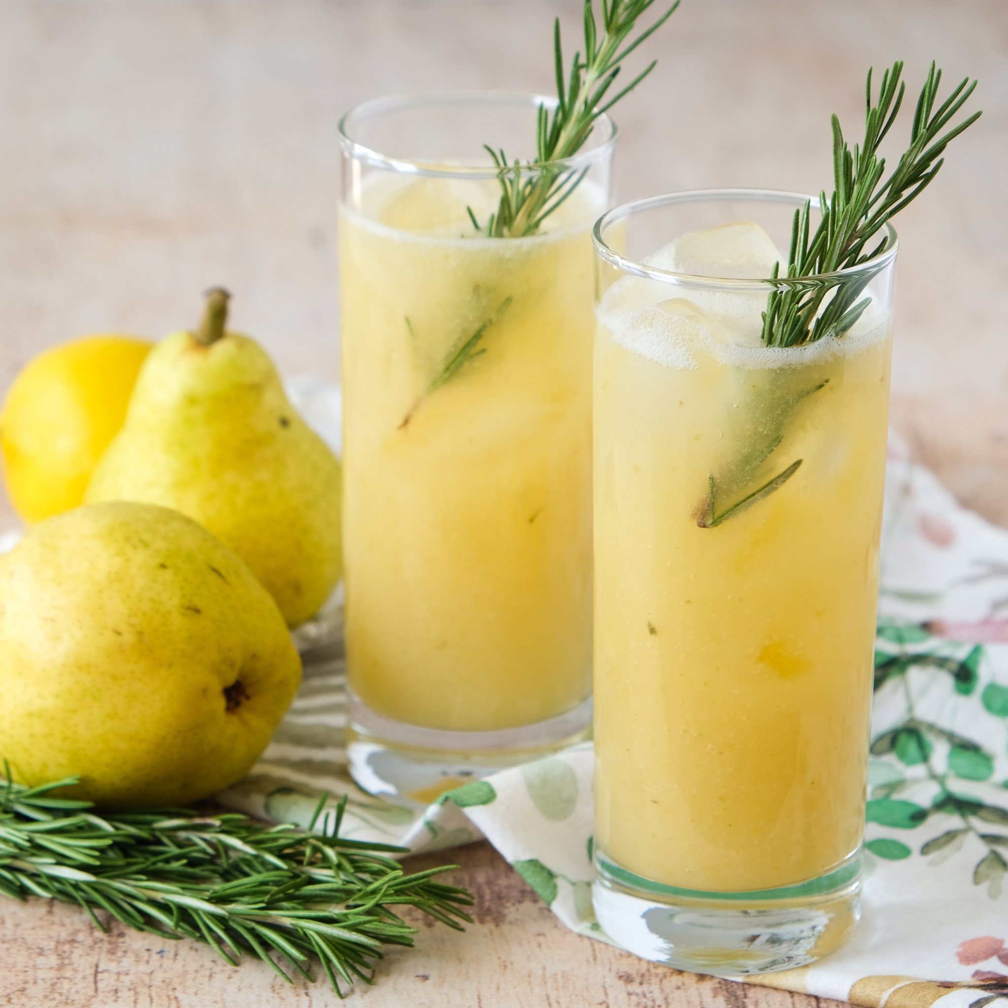 Pear & Rosemary Gin Collins | Safeway