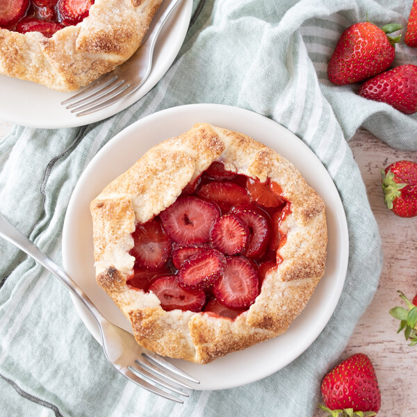 Dessert Recipes - Mini Warm Strawberry Crostata with Cream Cheese ...