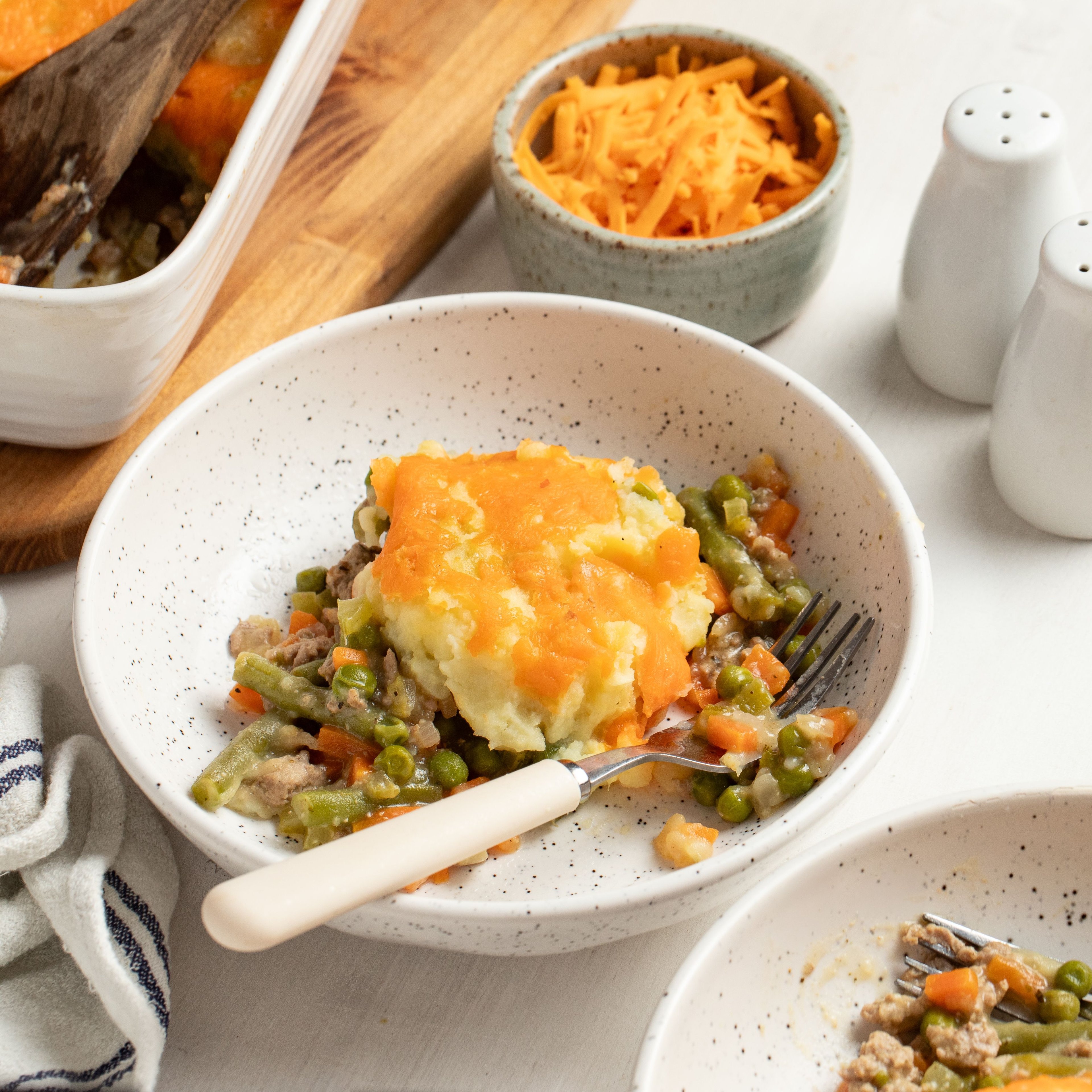 Turkey Shepherd's Pie with Carrots, Green Beans, Peas & Cheesy Potato ...