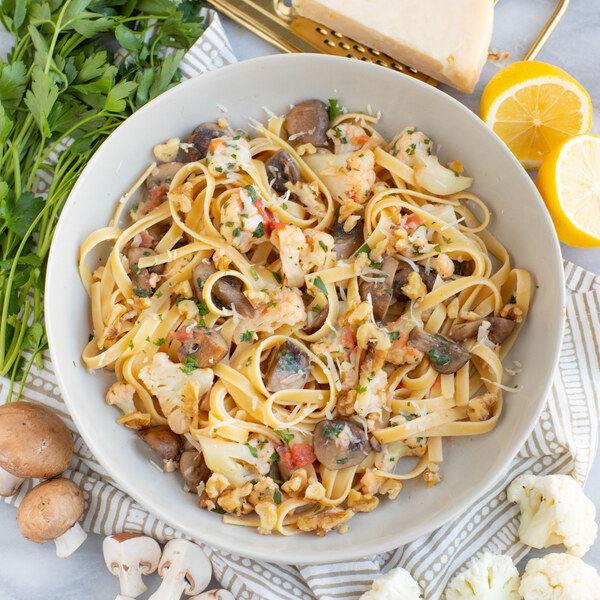 Pasta Recipes - Roasted Garlic, Mushroom & Cauliflower Fettuccine with ...