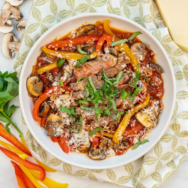 Spicy Steak Pizzaiola (Italian Braised Beef) with Mushrooms & Peppers ...