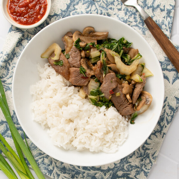 Spicy Beef, Bok Choy & Mushroom Stir-Fry with Jasmine Rice | Safeway
