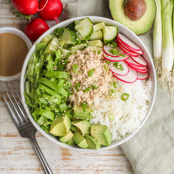 Fish Recipes - Sesame Tuna Rice Bowl with Lettuce, Cucumber, Radish ...