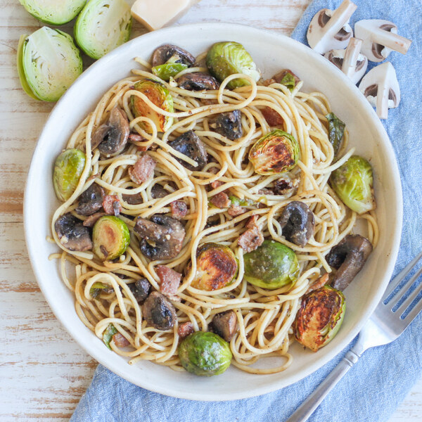 Spaghetti with Roasted Bacon, Brussels Sprouts, Mushrooms & Parmesan ...